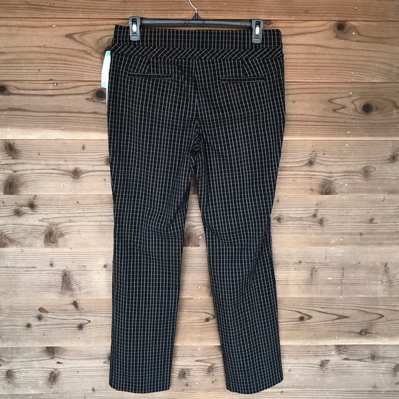 Violets & Roses | Pants & Jumpsuits | Violets Roses Ruthy Zipper Detail ...